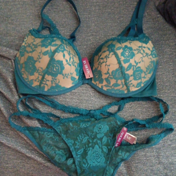 Adore Me | Intimates & Sleepwear | Nwt Adore Me Marcia 36d Bramedium ...
